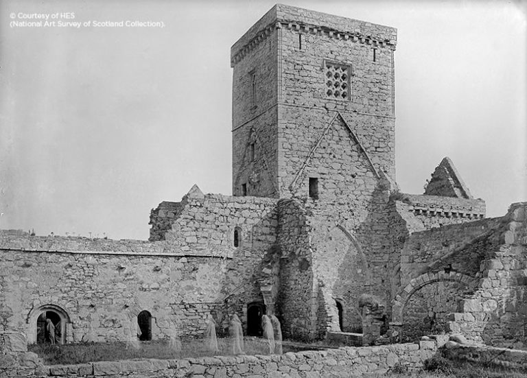 Built on bones: the story of St Oran - Historic Environment Scotland Blog