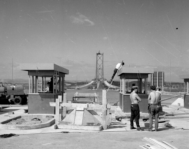 The Forth Road Bridge: 60 Years in Pictures